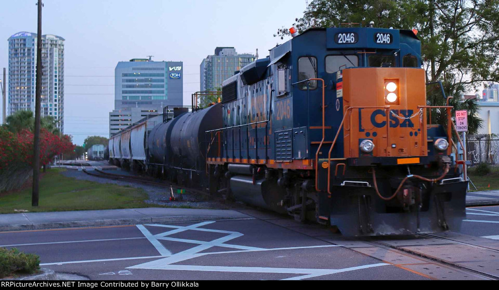 CSX 2046 at Old Tampa Yard